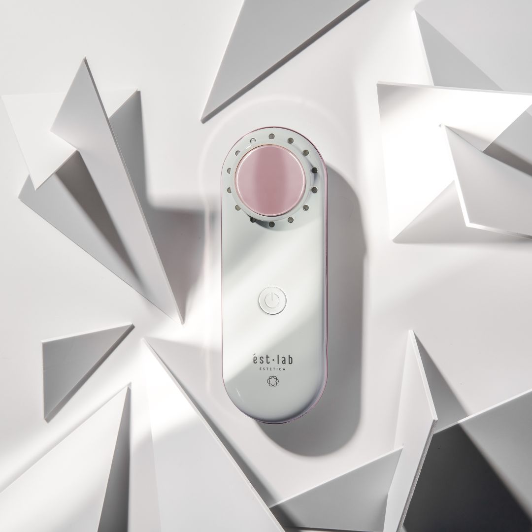 [PREORDER] LumiGlow SmartSkin Buddy – ést.lab